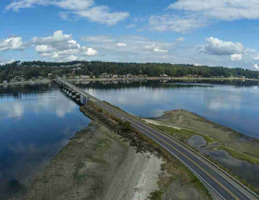 Is Living in Fox Island Right for You? 🌲 Everything to Know About ...